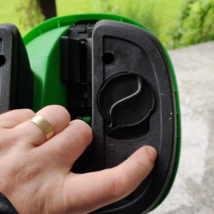 Scule pe lângă casa omului: fertilizator gazon