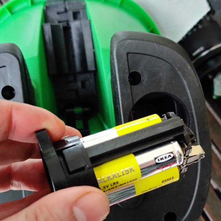 Scule pe lângă casa omului: fertilizator gazon